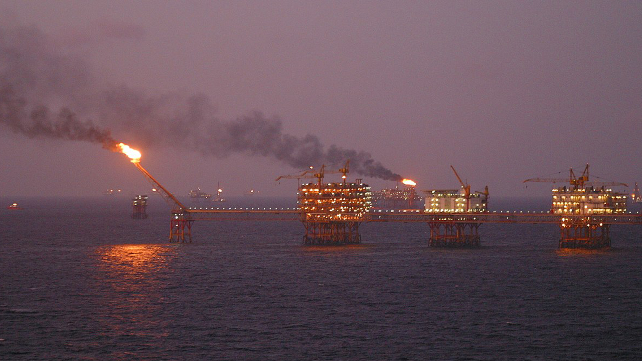 Inisiatif “Zero Routine Flaring by 2030" (ZRF) - AJAR